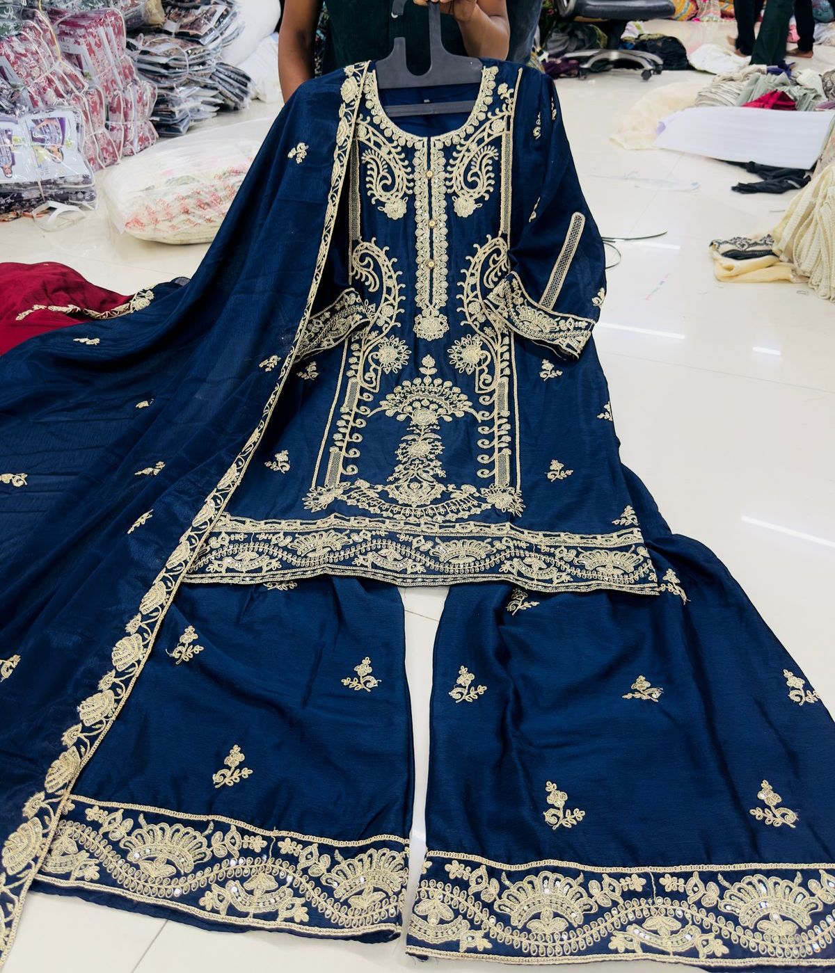 code 871 chinon readymade – ZiaazDesigns